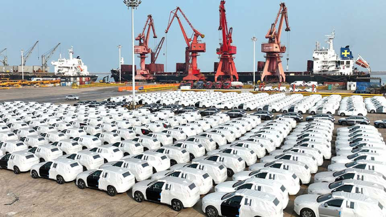 La Chine devient le premier exportateur d'automobiles